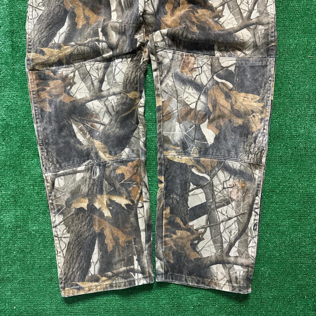 Vintage Y2K Wrangler RealTree Double Knee Camo Jeans... | Depop