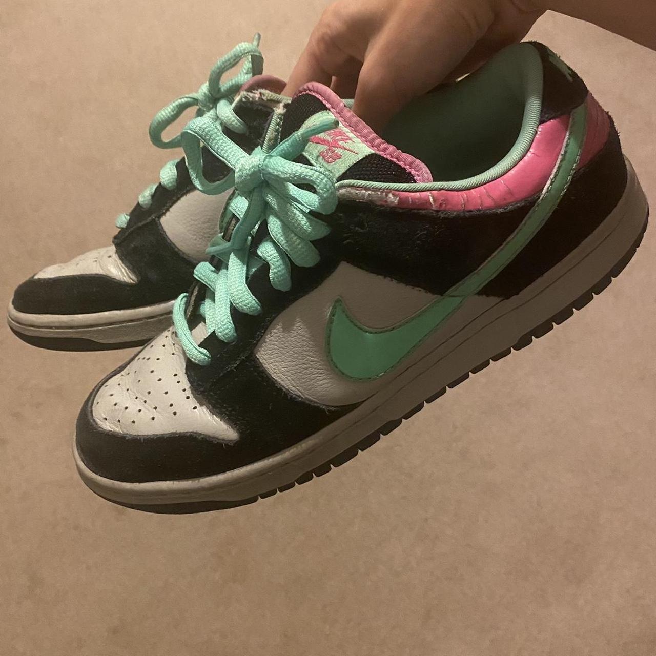 🟢 Nike sb dunk low poison 🟢 Mens 8 womens... - Depop