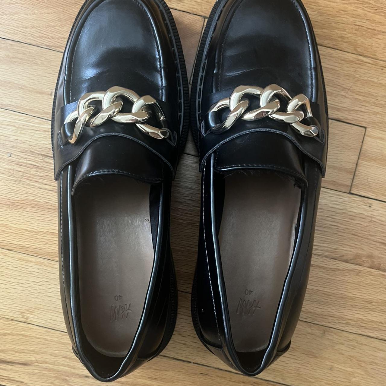 H&M Women's Black and Gold Loafers | Depop