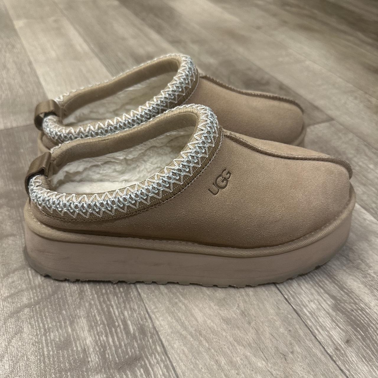 Ugg tasman platforms in the color sand They’re so... - Depop