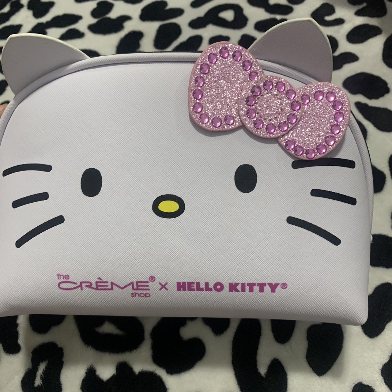 hello kitty x the crème shop makeup bag ! never used 🫶🏾 - Depop