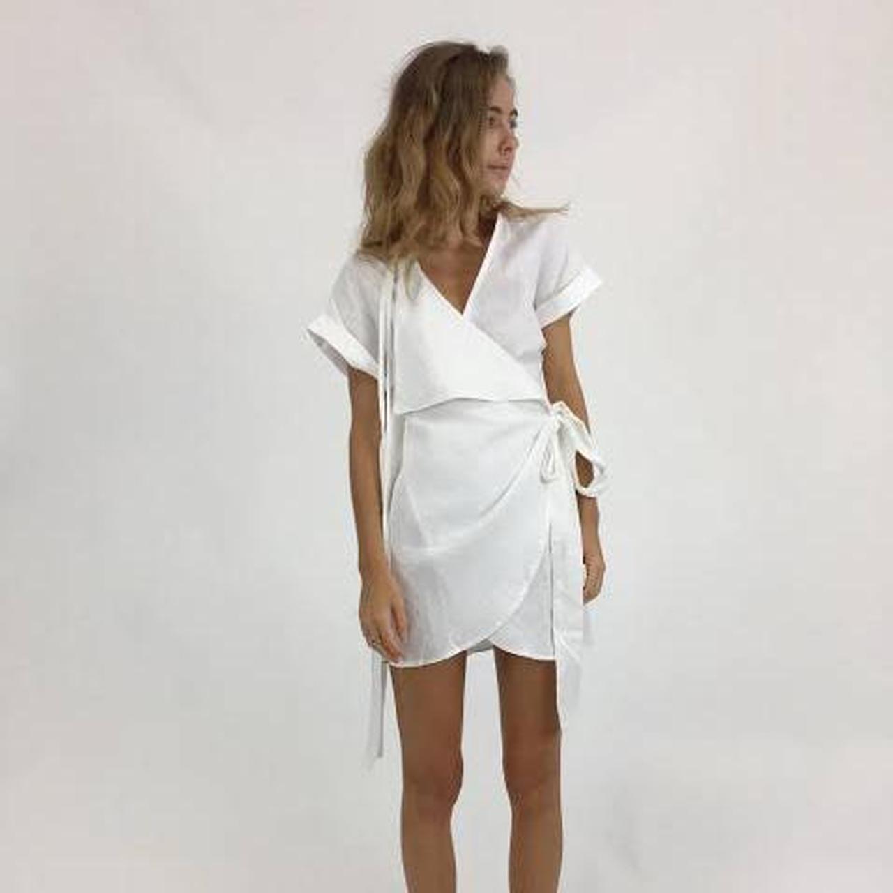 SIR the Label Size 2 (but best fits size 8-10)... - Depop