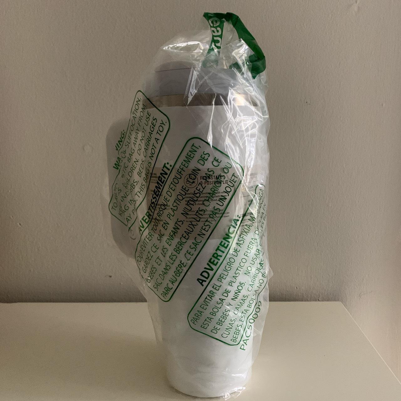 30oz white Stanley tumbler with handle and straw In... - Depop