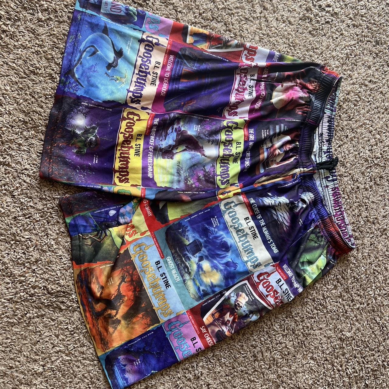 Balcony lifestyle Goosebumps shorts. Size Medium - Depop