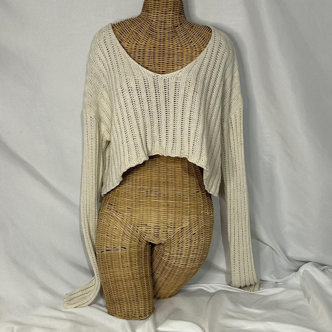 LADIES FOREVER 21 KNIT SMALL CROPPED CREAM... - Depop
