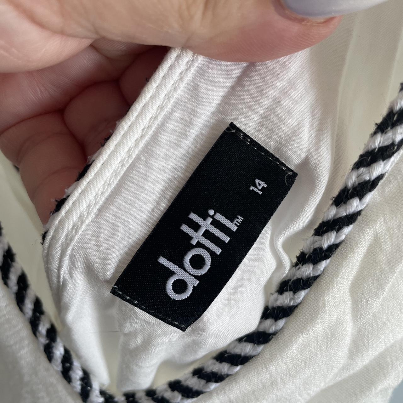 DOTTI WHITE MAXI BEACH DRESS - Stunning black and... - Depop