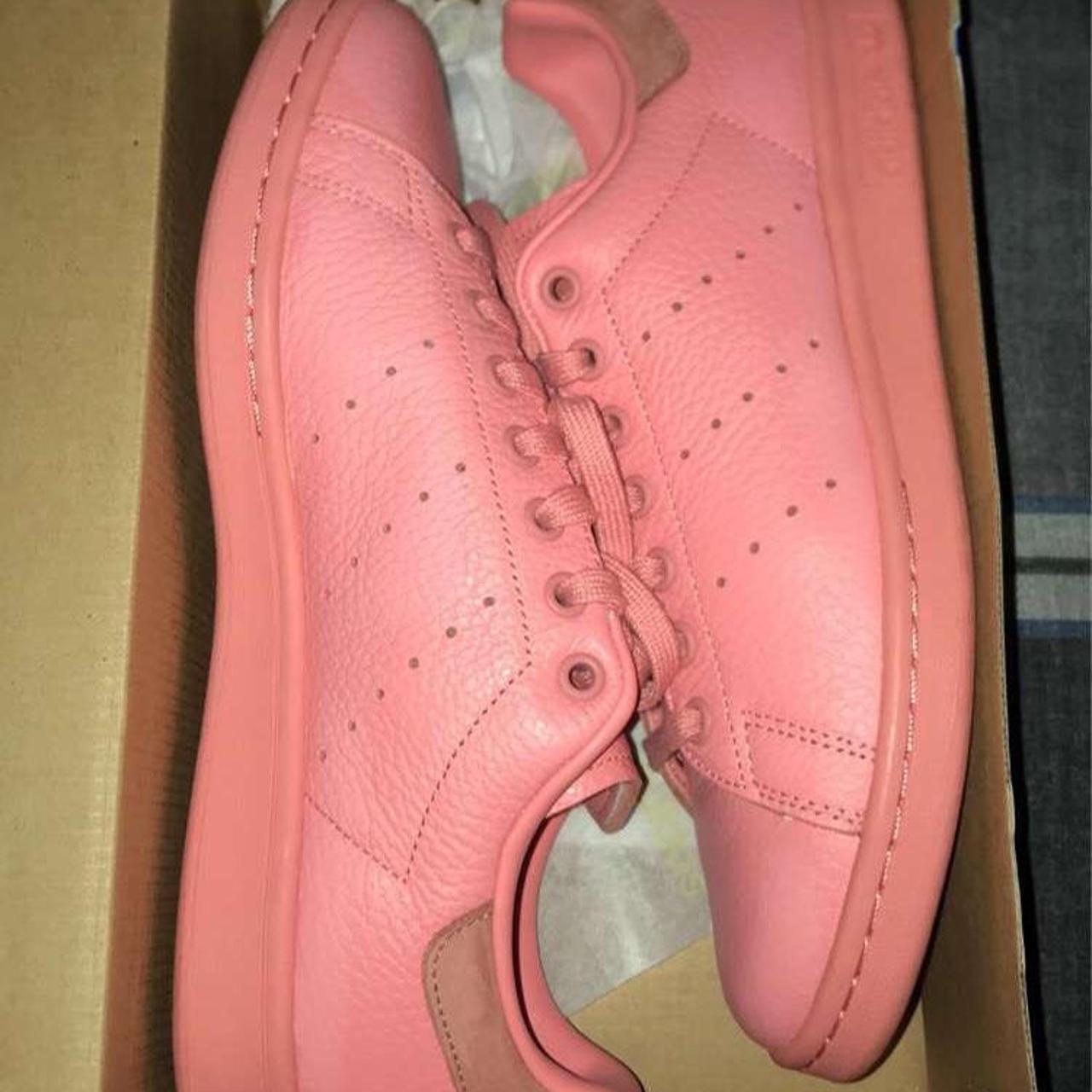 Pink Stan Smiths Adidas - Depop