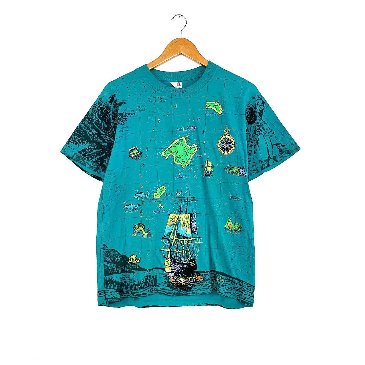 Men's Blue and Green T-shirt | Depop