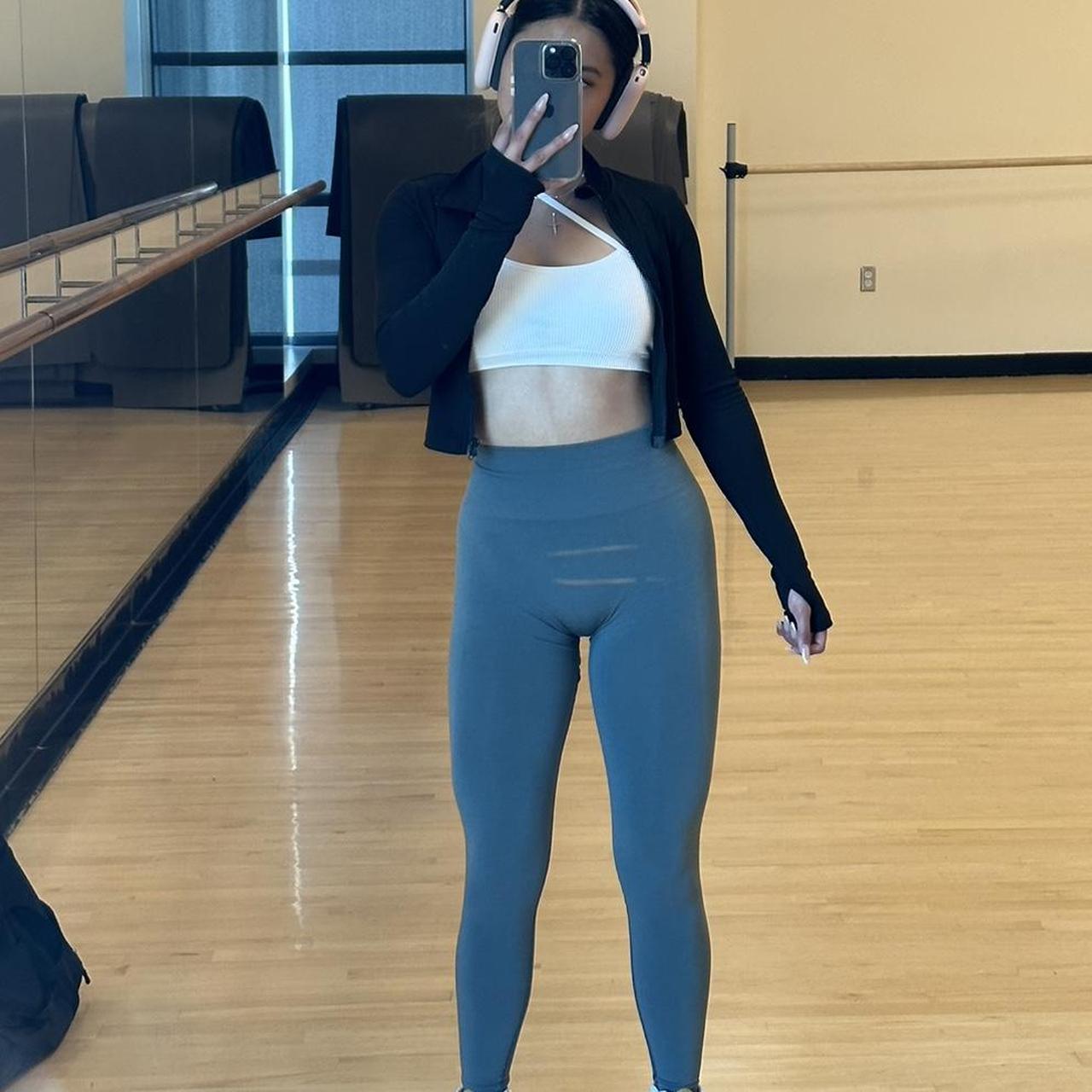 Black cropped ribbed workout jacket Super cute as a... - Depop