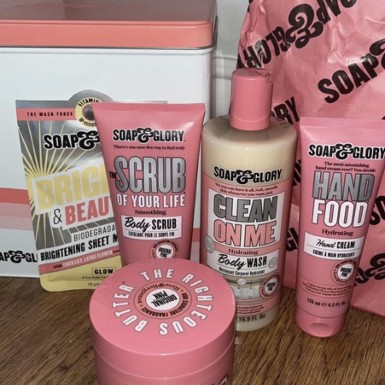 Brand new Soap and Glory gift set Worth £33.70 - Depop