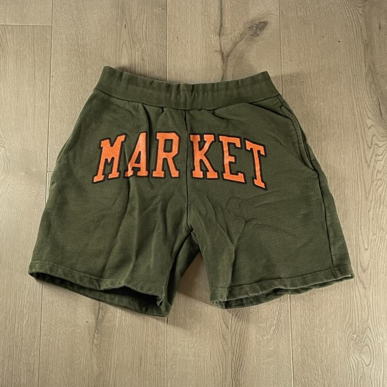 CT MARKET SHORTS 🛒 GREEN 🫒 AND ORANGE 🍊 SIZE... - Depop