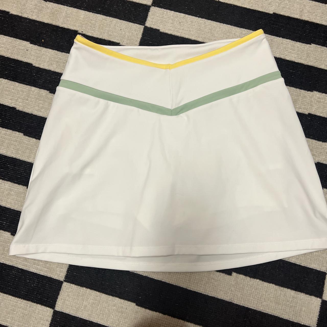 New Balance Women's Skirt | Depop
