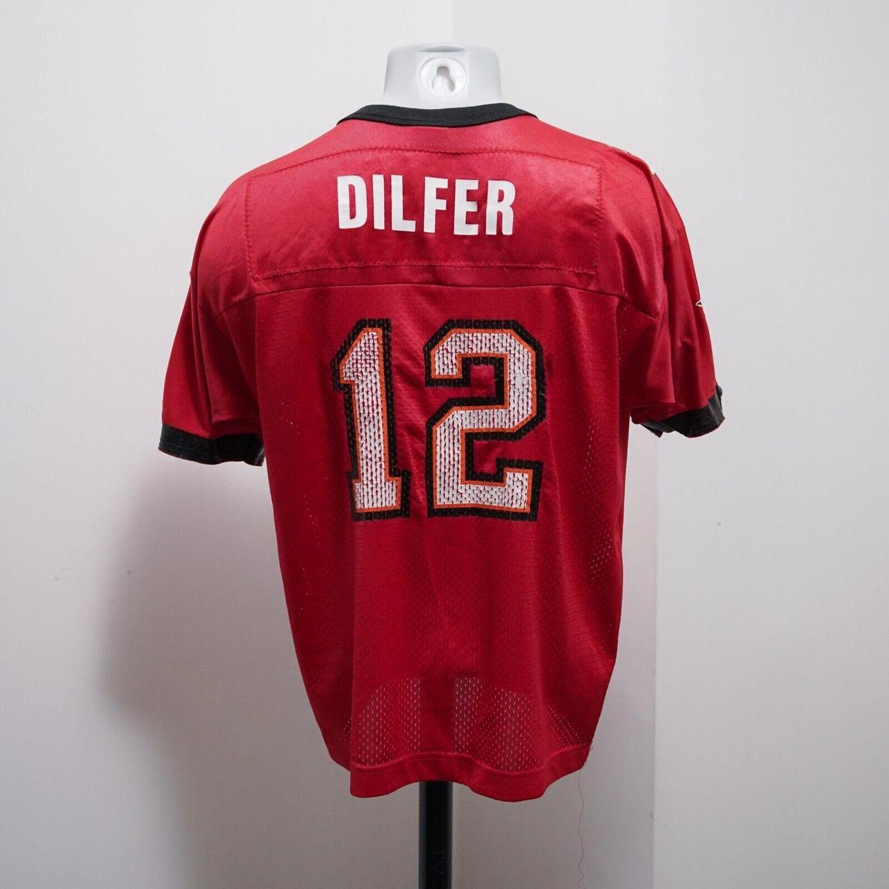 Champion Men's Red T-shirt | Depop