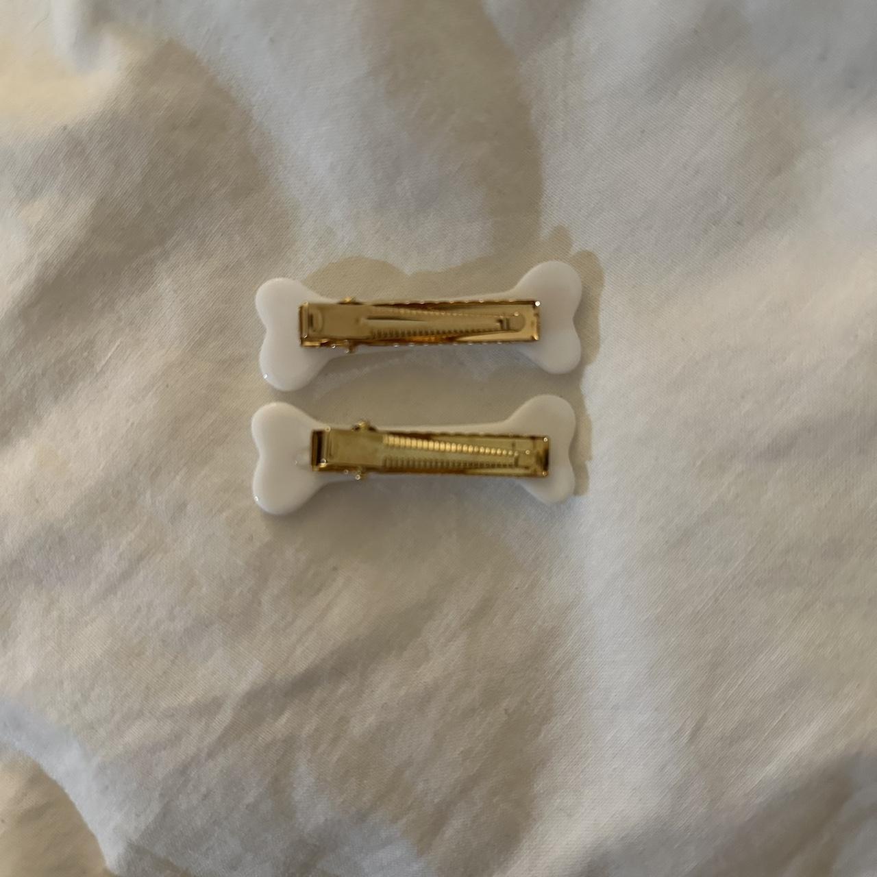 white bone hair clips brand new no flaws comes in... - Depop