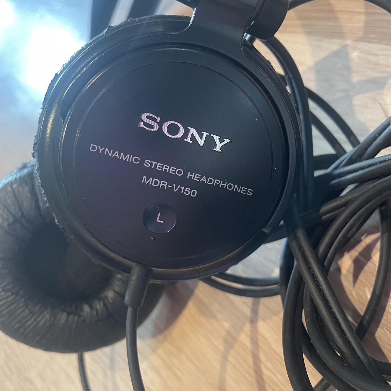 Sony dynamic stereo DJ headphones MDR-V150 Great... - Depop
