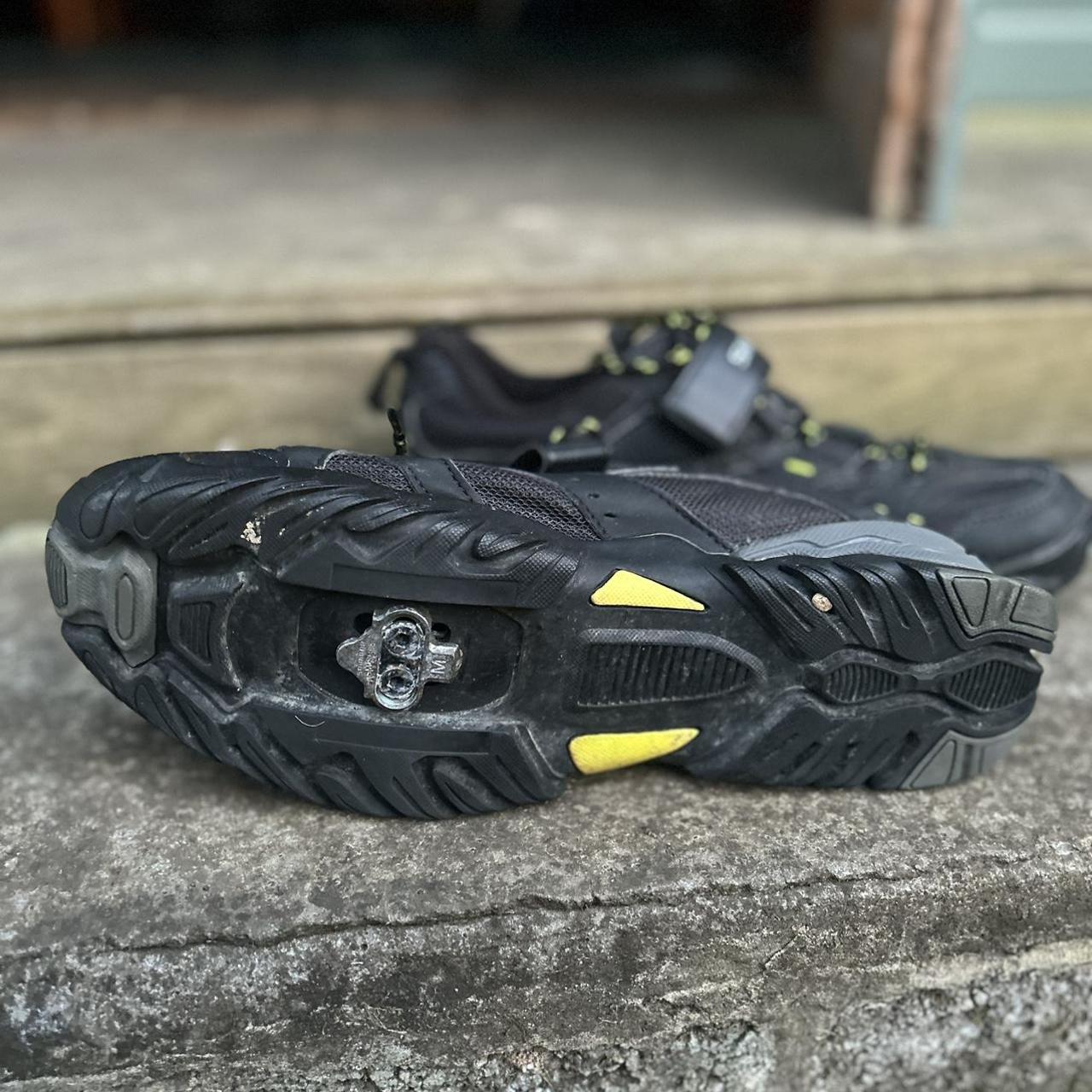 SHIMANO cycling clip-on cleats x worn a handful of... - Depop