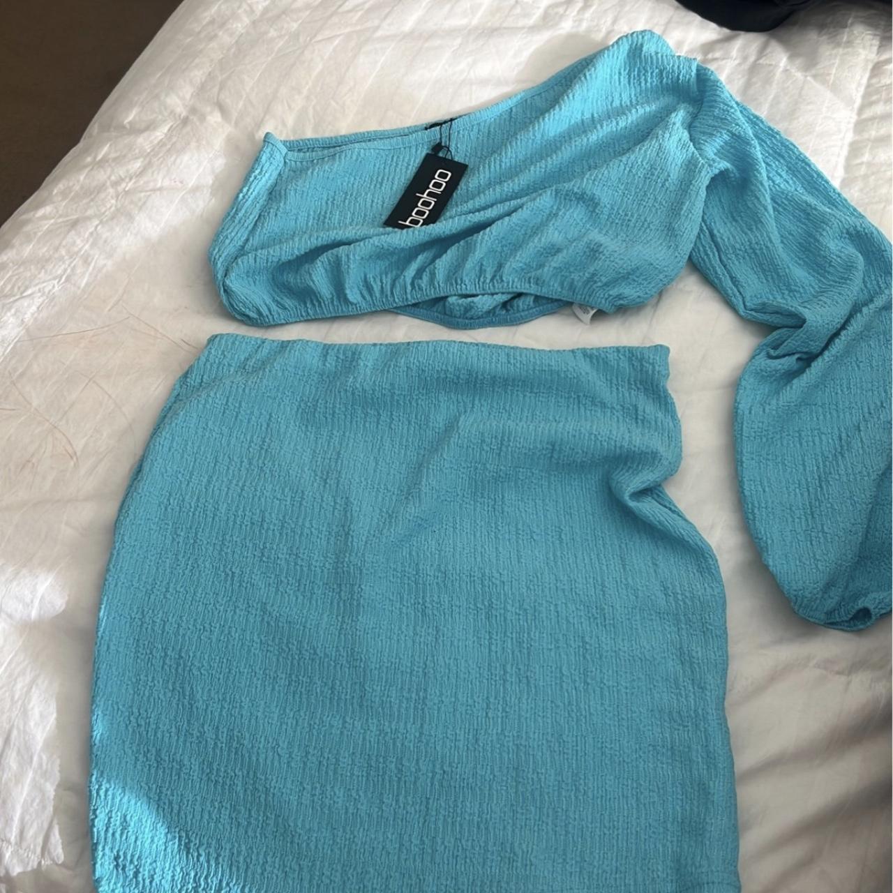 boohoo matching set, size us 16. new with tags - Depop