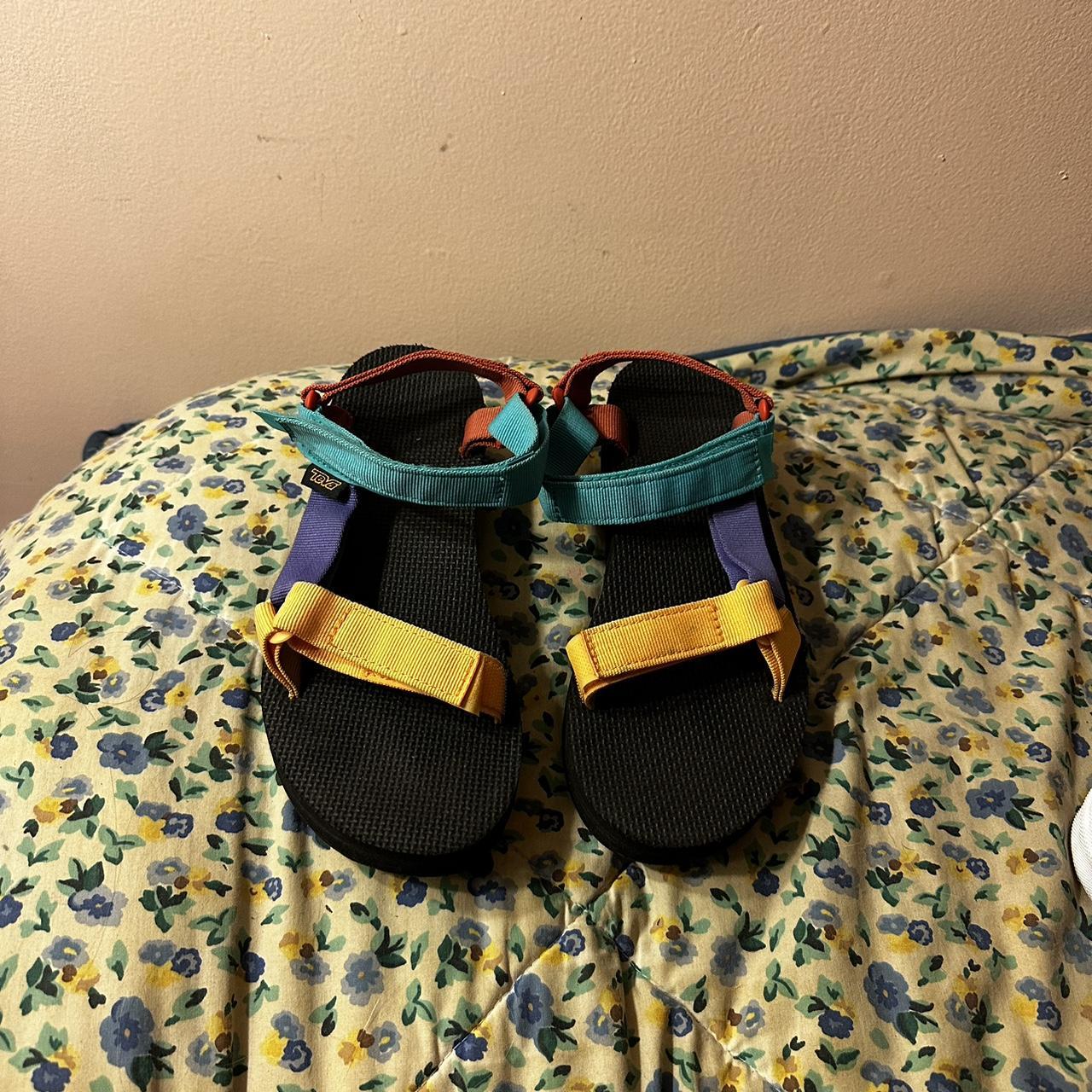 Colorblock Tevas. Perfect summer sandal super comfy.... - Depop