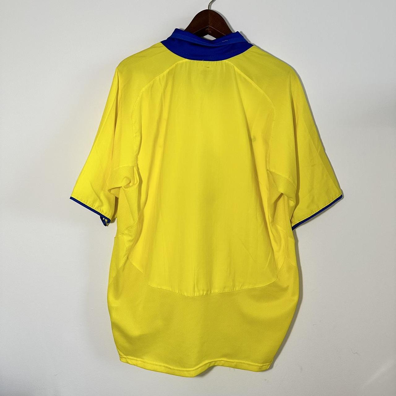 2004-2005 Arsenal Third Kit Nike Soccer Jersey Size... - Depop