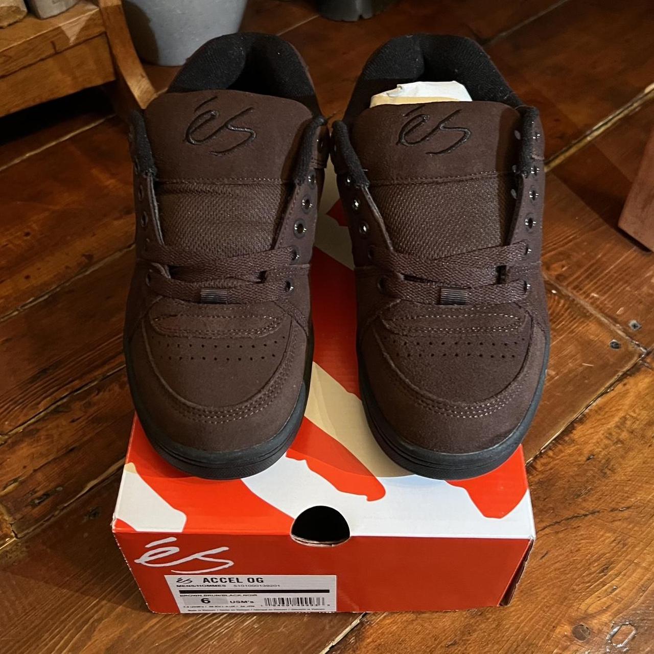 és ES ACCEL OG - BROWN/BLACK / USM 6 Brand new,... - Depop