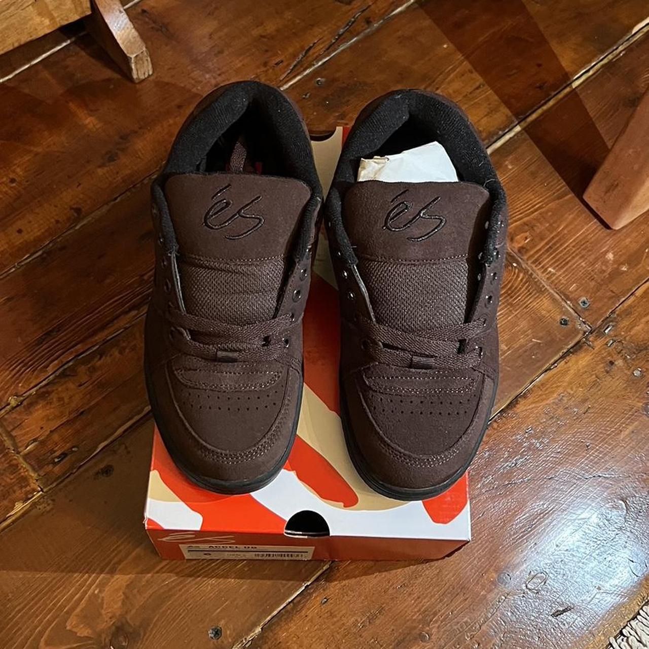 és ES ACCEL OG - BROWN/BLACK / USM 6 Brand new,... - Depop