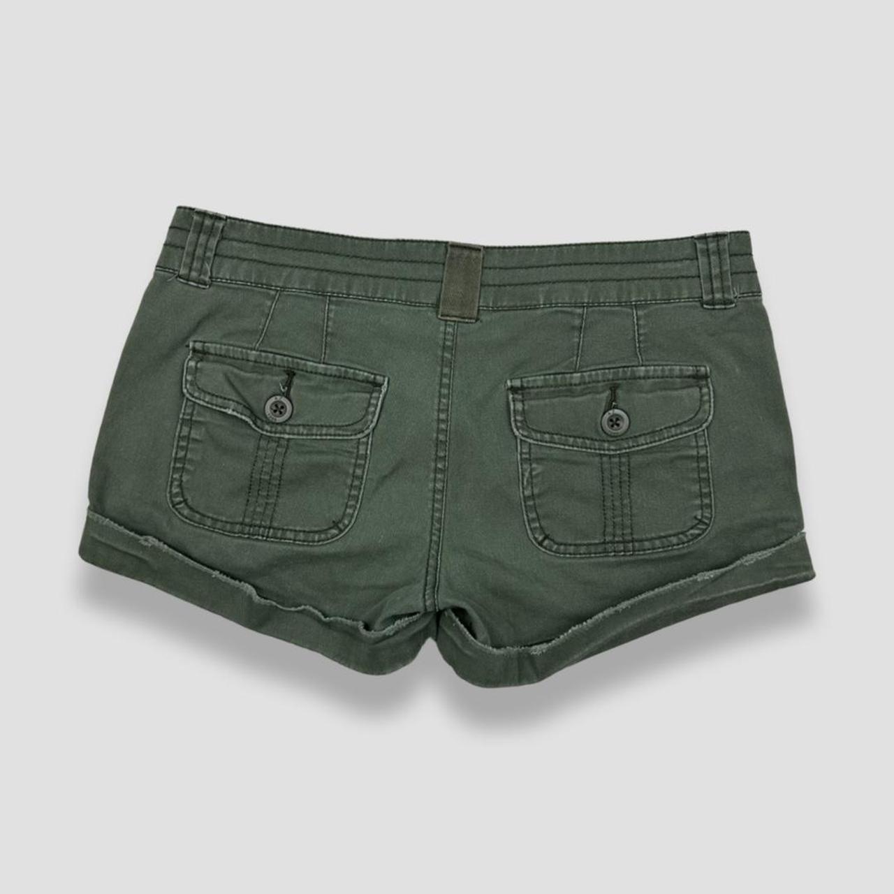 ARIZONA JEAN CO Y2K mini cargo shorts Tagged a size... - Depop