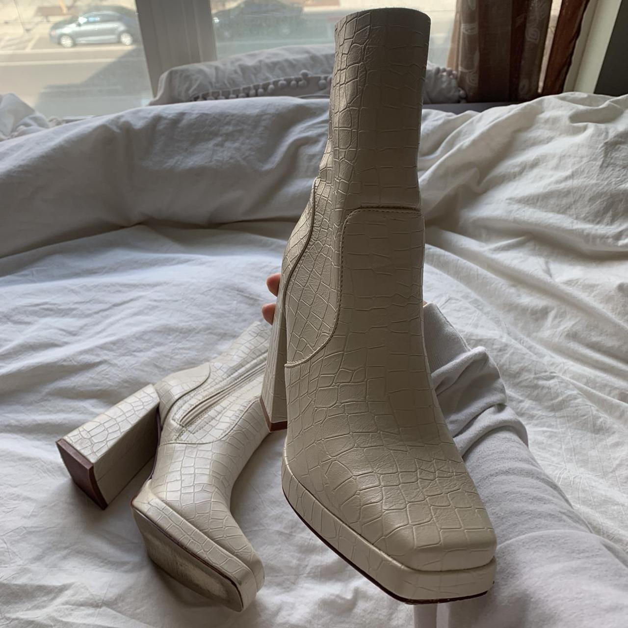 amazing off white / cream square toe platform boots!... - Depop