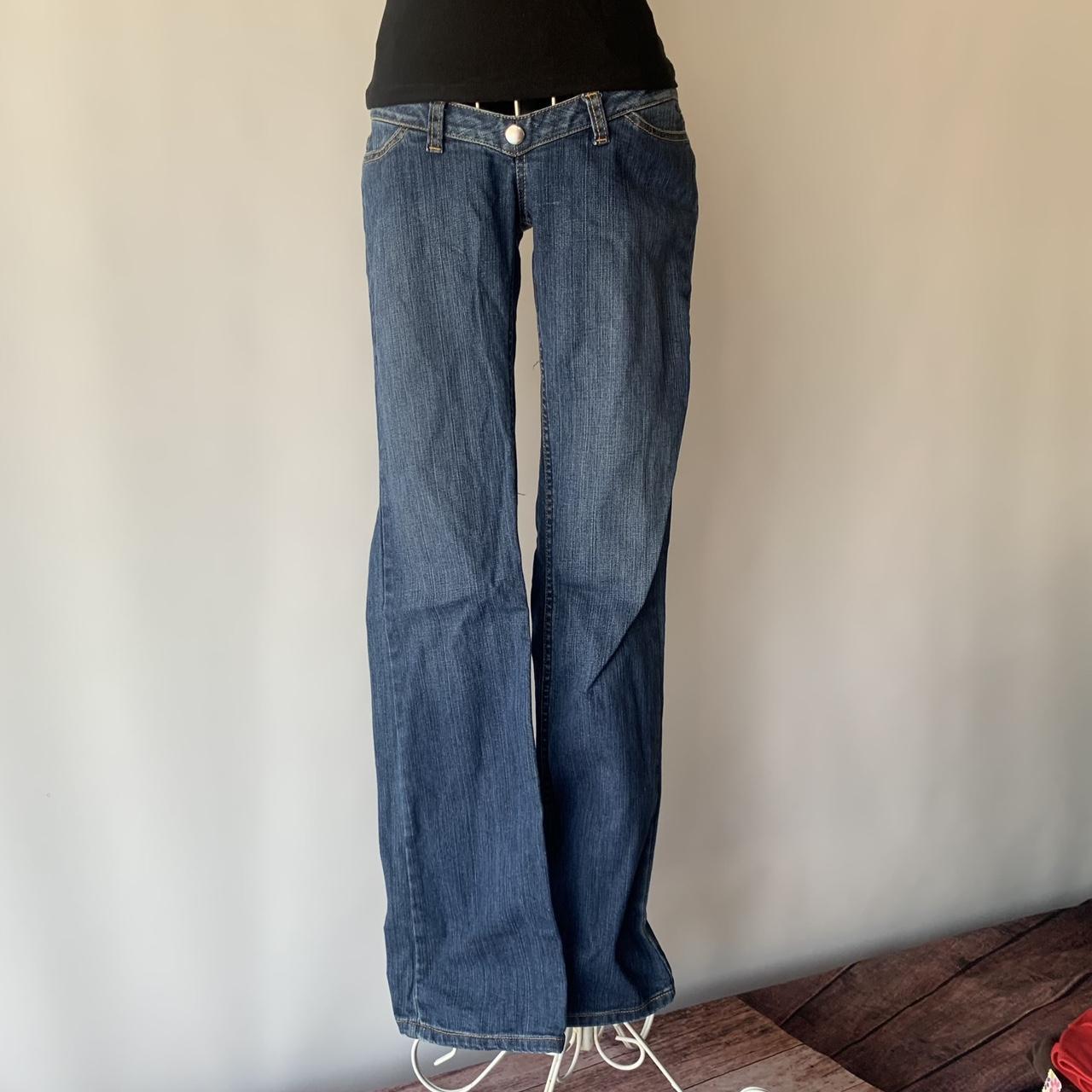 Y2k low rise jeans ULTRA low rise like I mean the... - Depop