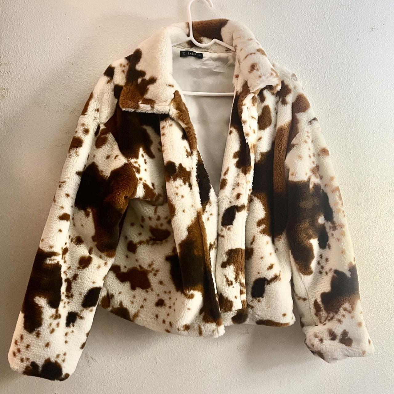 FURRY COW PRINT COAT! 🐄 this beautiful jacket is so... - Depop