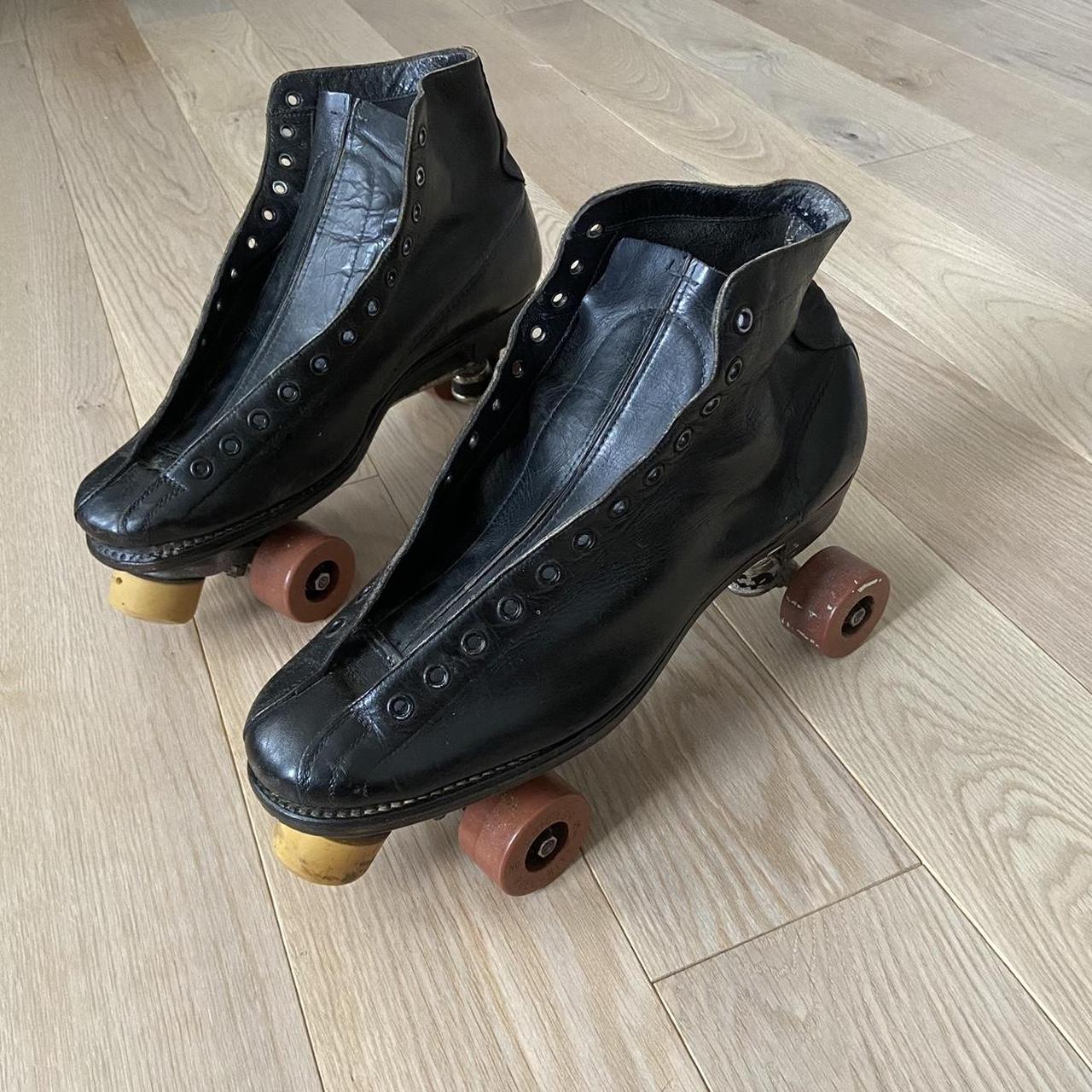 Vintage Black Leather Chicago Roller Skates Size... - Depop
