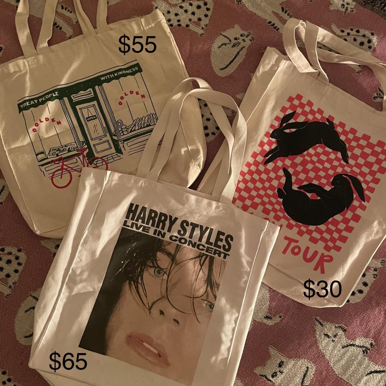 Harry's Women's Bag | Depop