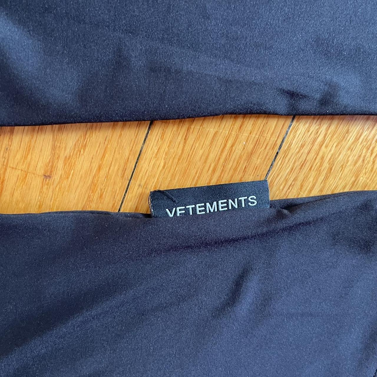 Vetements bodycon top Tag says xs but I wear a... - Depop