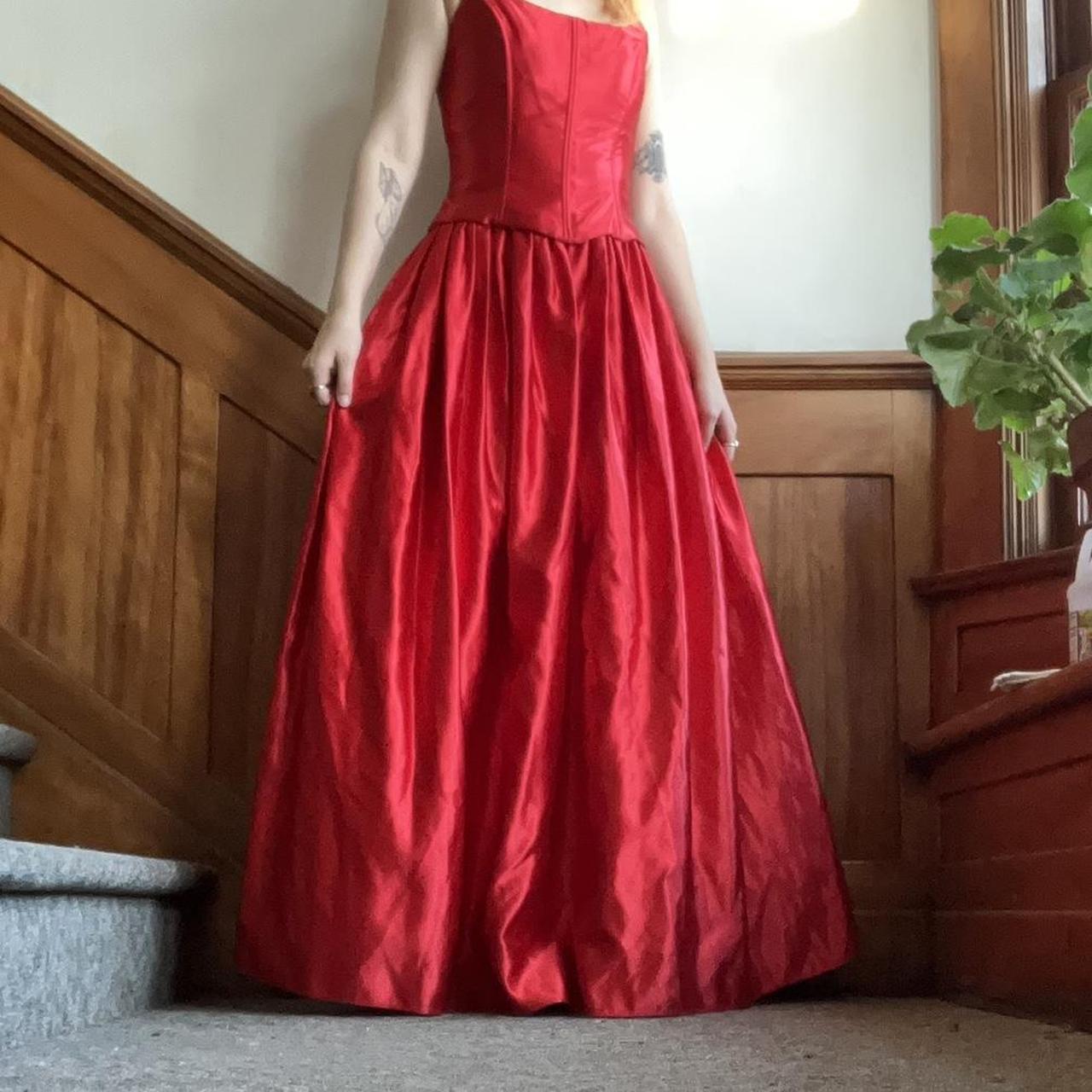 vintage gunne sax ball gown! the top is a corset... - Depop