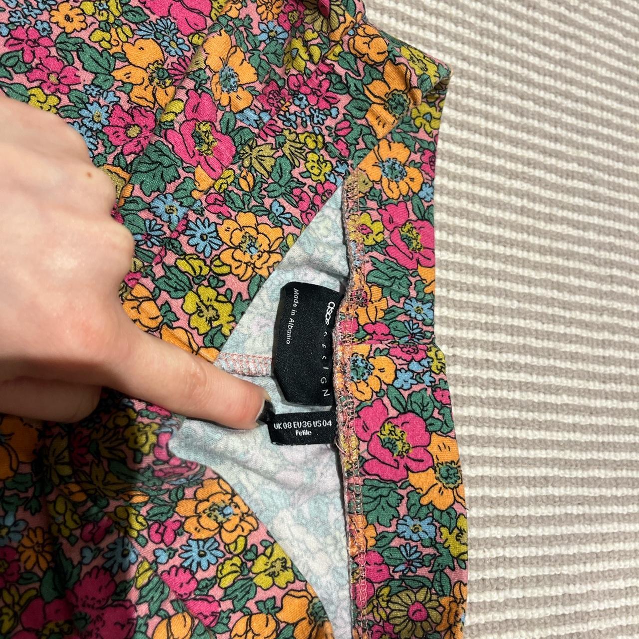Amazing floral leggings from ASOS. UK 8 Petite.... - Depop