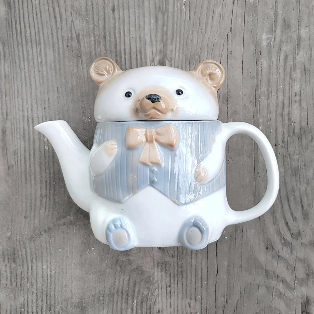 🐻 KITSCHY TEDDY BEAR TEAPOT 🐻 80's vintage teapot... - Depop