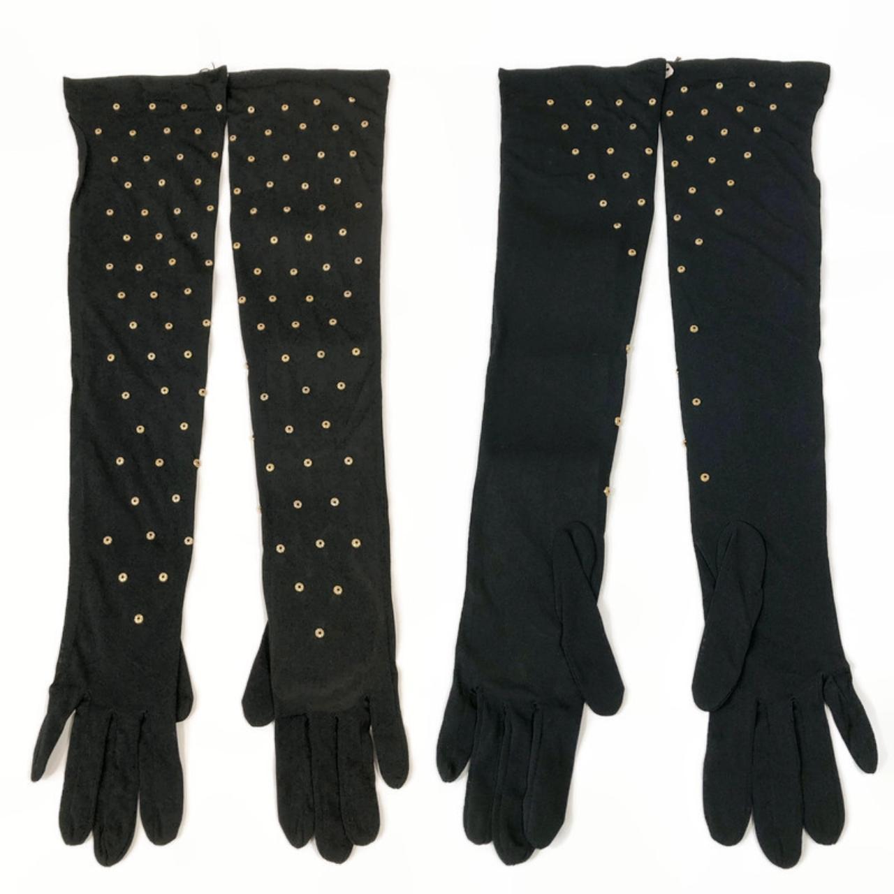 This is an incredible and truly unique pair of... - Depop