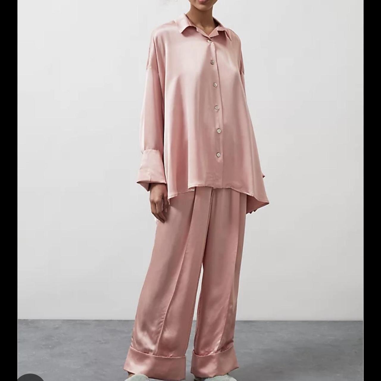 Daily Sleeper black pinstriped one size silk pajama... - Depop