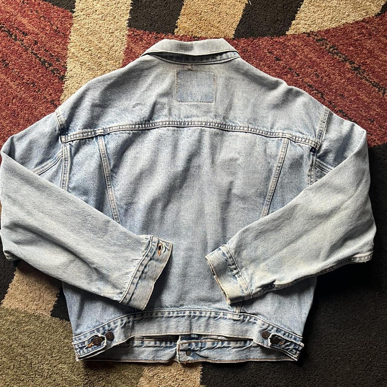 Levi’s Denim fade jacket Size: XL Good condition,... - Depop