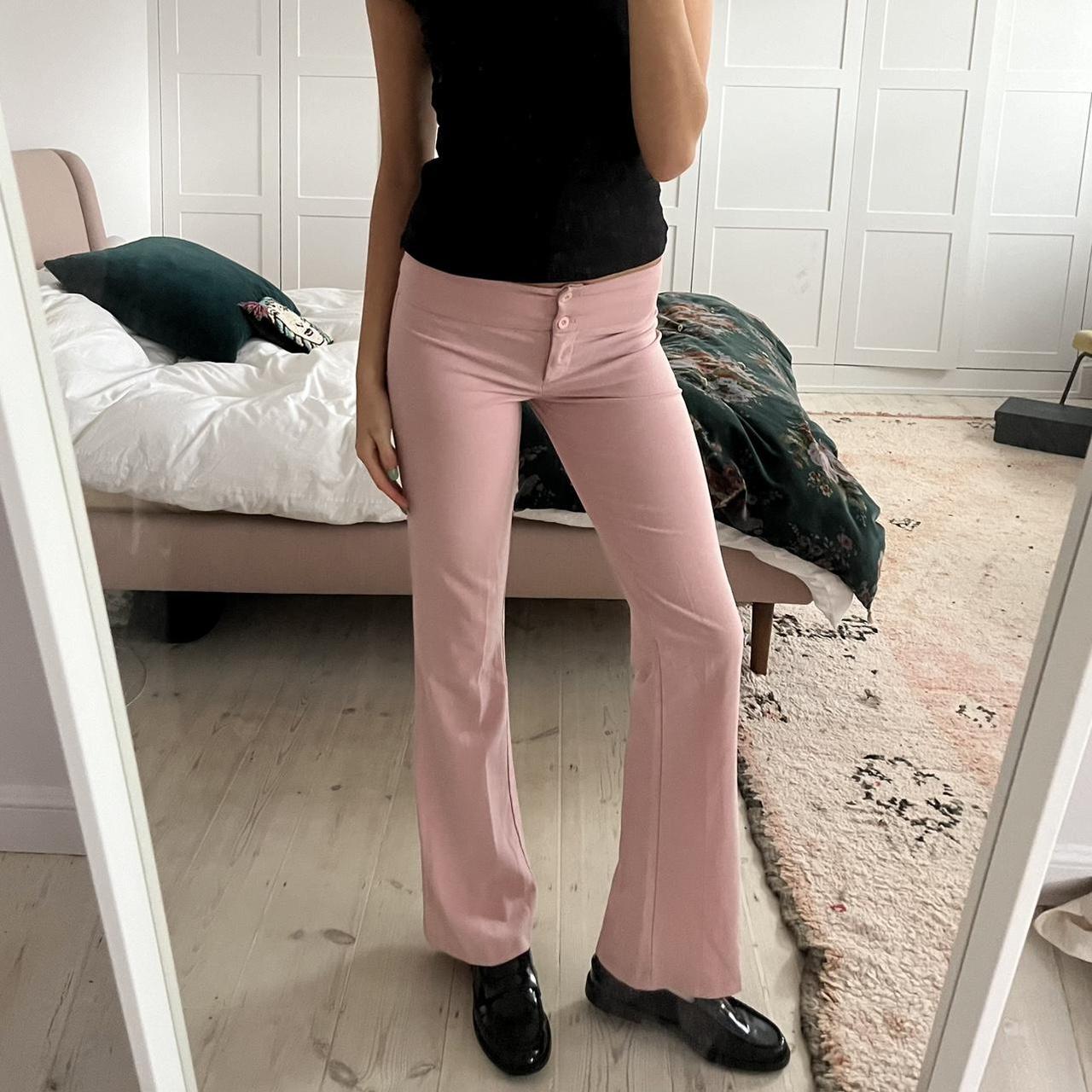 Low rise pink trousers! Super cute vintage trousers... - Depop