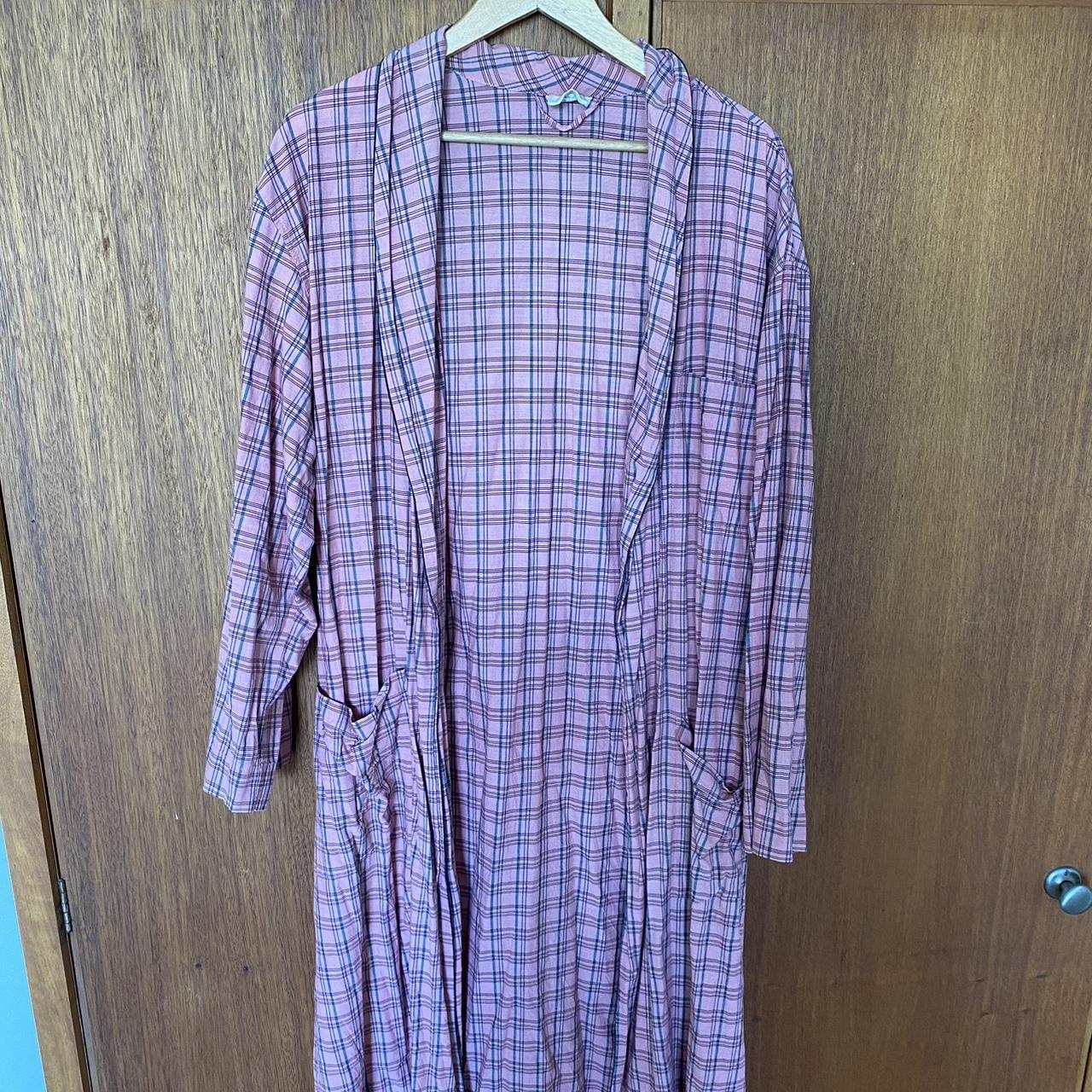 Calvin Klein full length dressing gown robe. Muted... - Depop