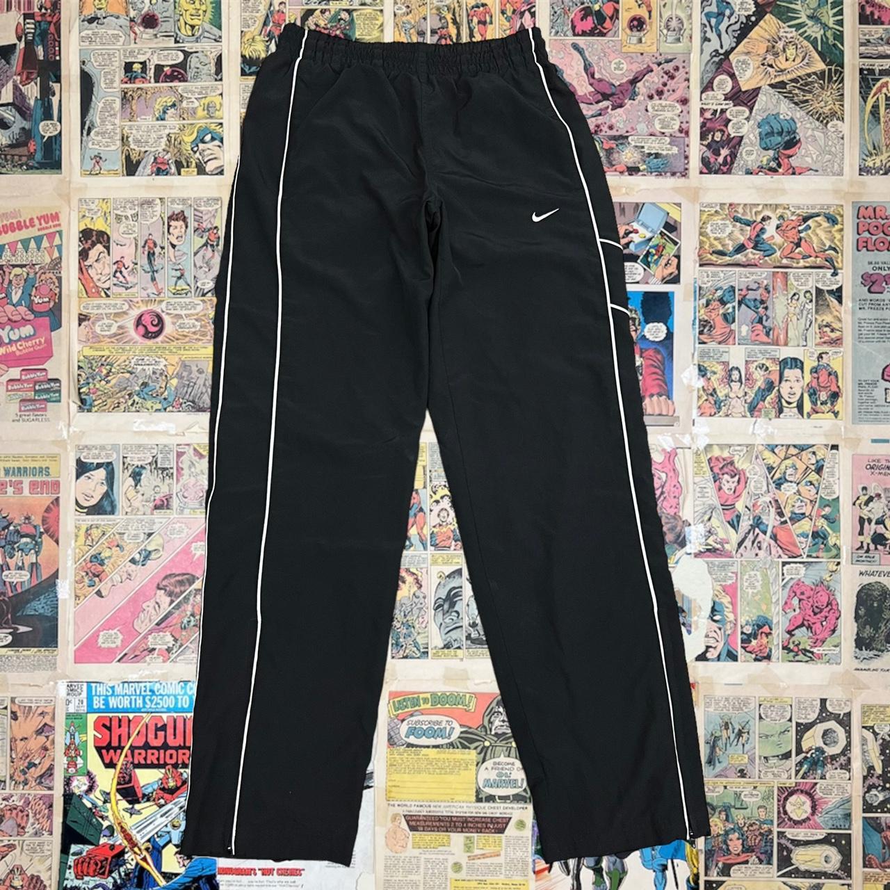 American Vintage Men's Black and White Joggers-tracksuits | Depop