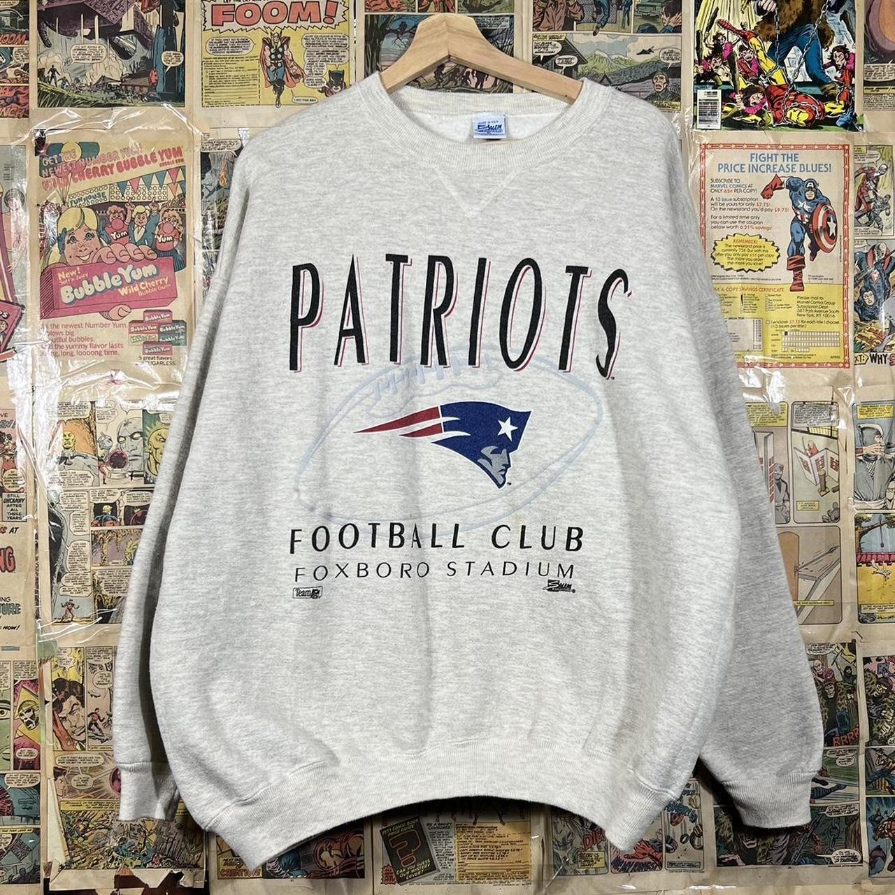 Vintage 90s Essential Grey New England Patriots... - Depop