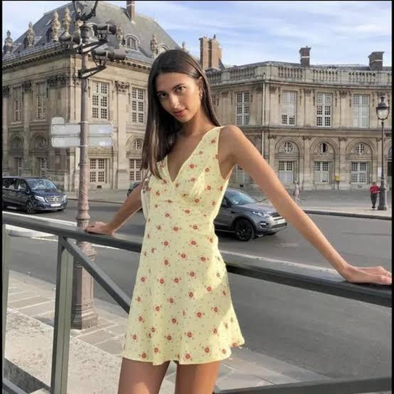 Yellow mini dress Realisation Par the isabelli... - Depop