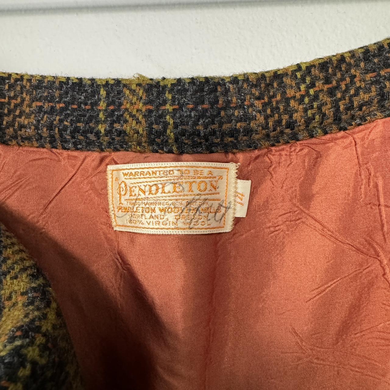 Beautiful Vintage 1950s Pendleton Olive and mustard... - Depop