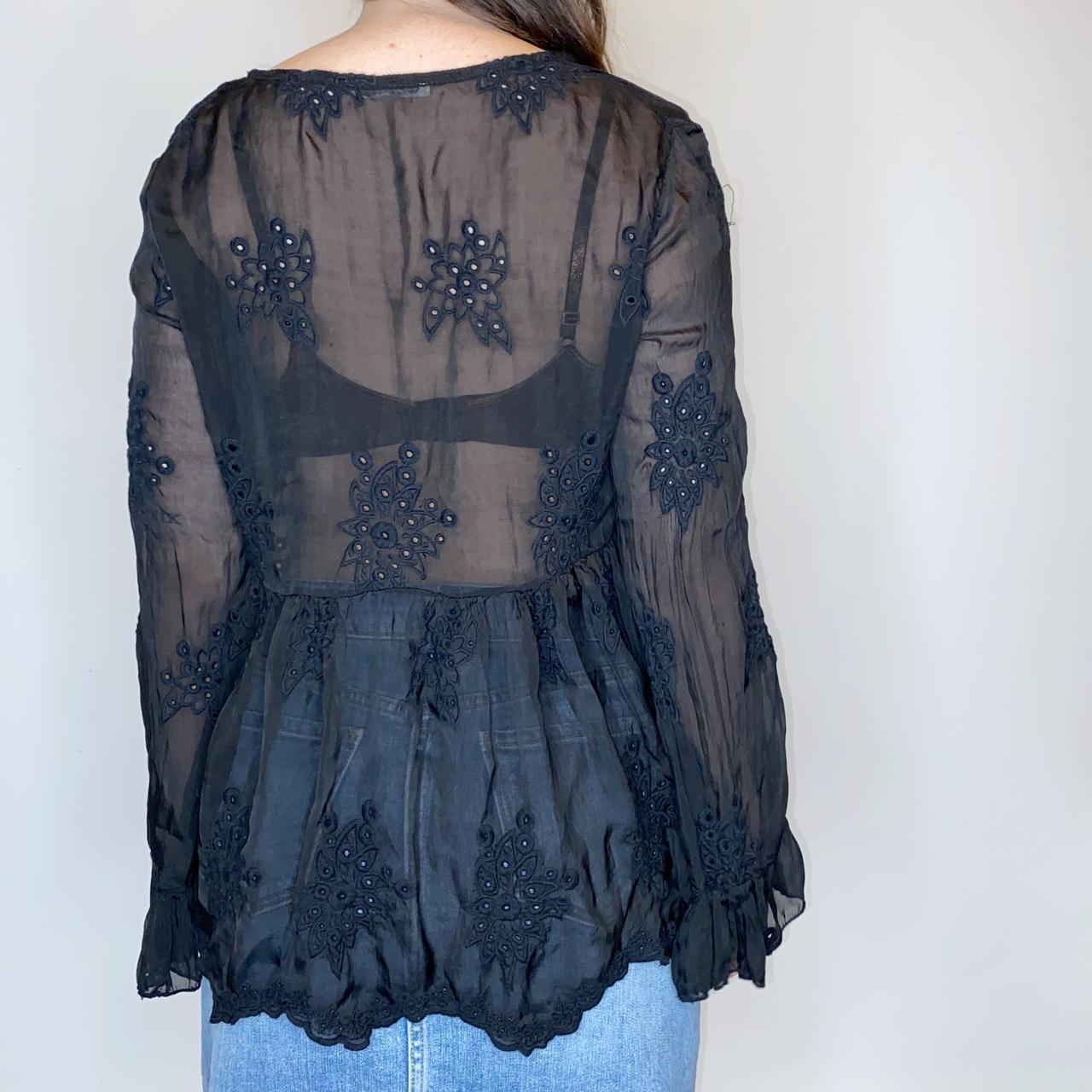 sheer flowy top this is so adorable. in perfect... - Depop