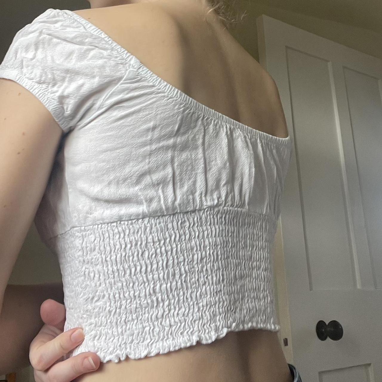 Subdued White Short Sleeve Summer Top Amazing... - Depop