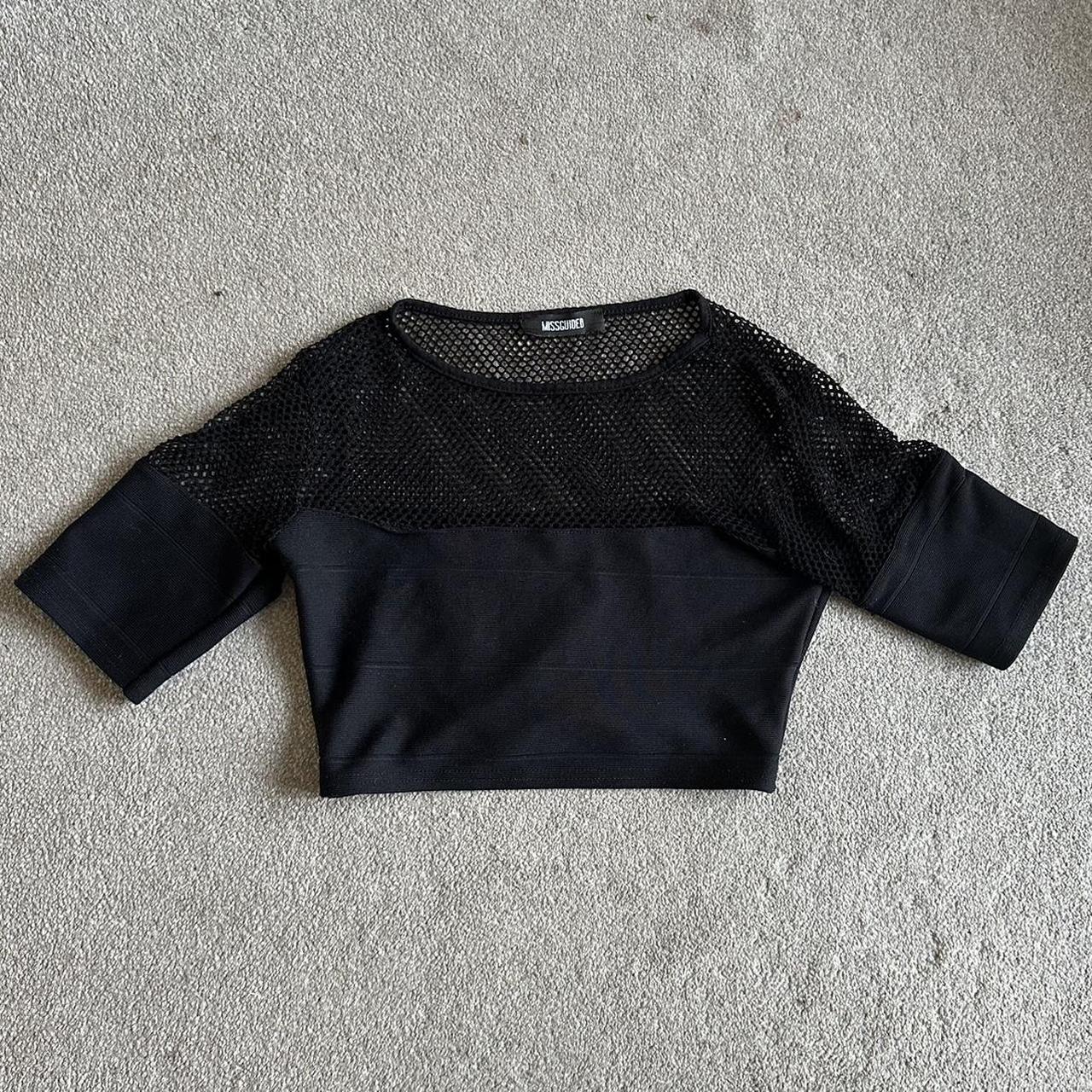BLACK MESH CROP TOP #black #mesh #top #net #crop - Depop