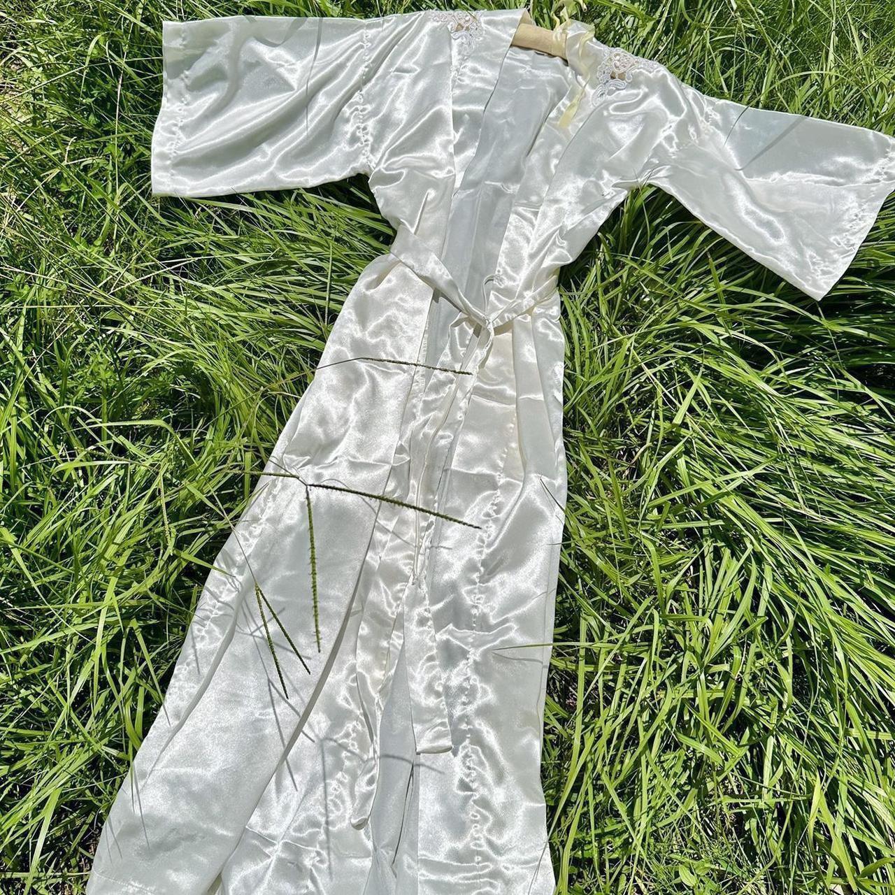 1970s pure white angel wing satin robe Gorgeous... - Depop