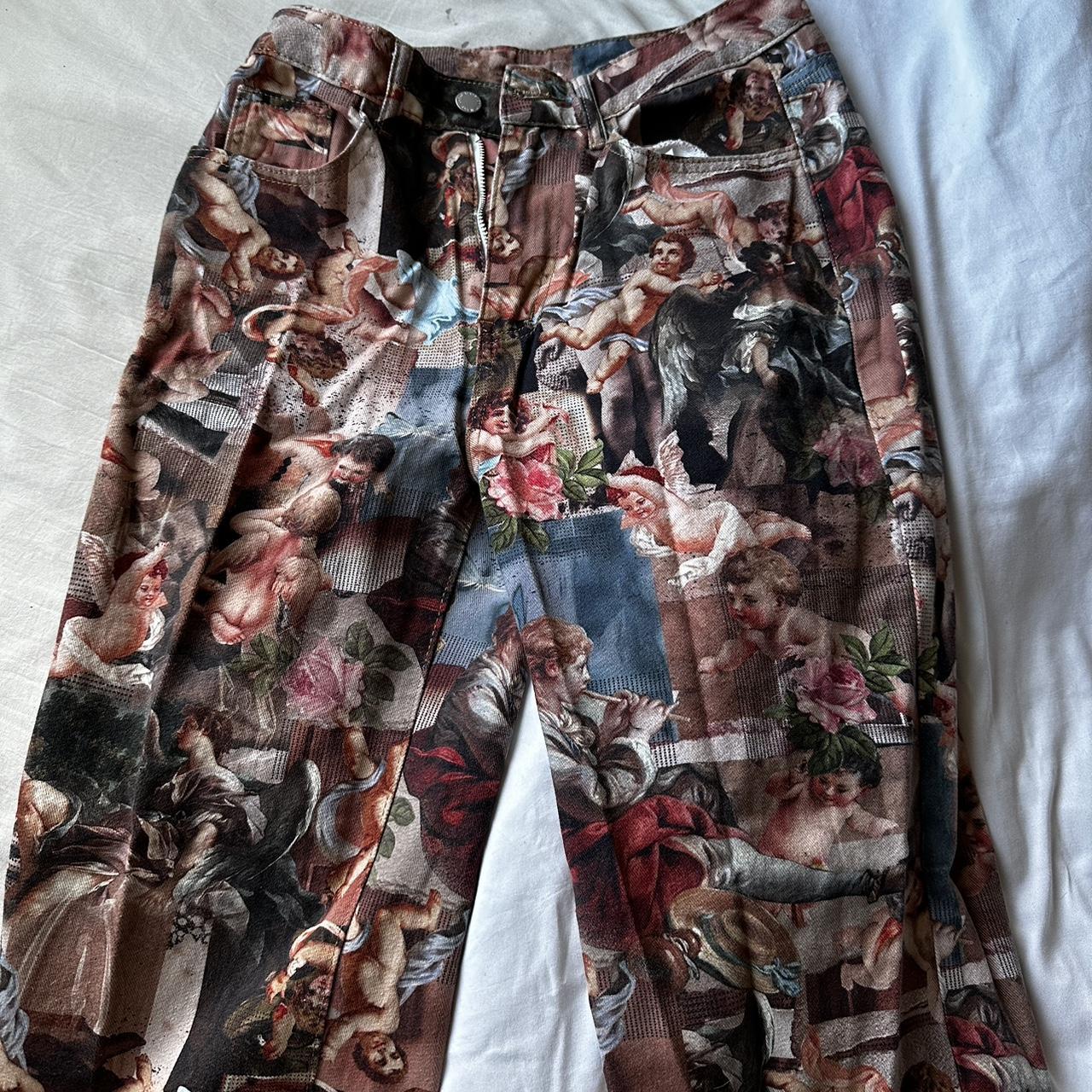 Angel print pants - Depop