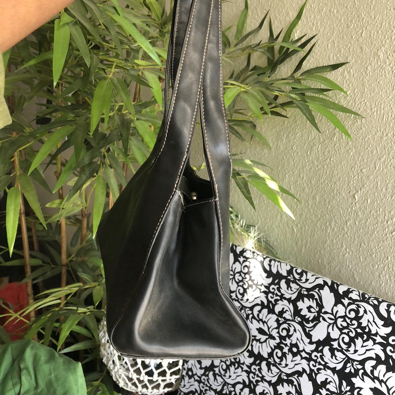 90s Nine & Company vintage black leather triangle... - Depop